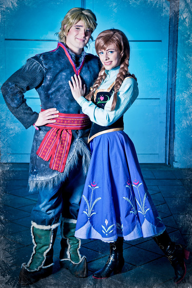 Cosplay Friday: Frozen by techgnotic on DeviantArt